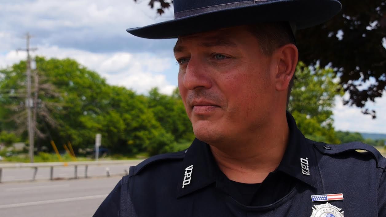 'Hero Cop' Says He Was 'Just Doing His Job' - WICZ