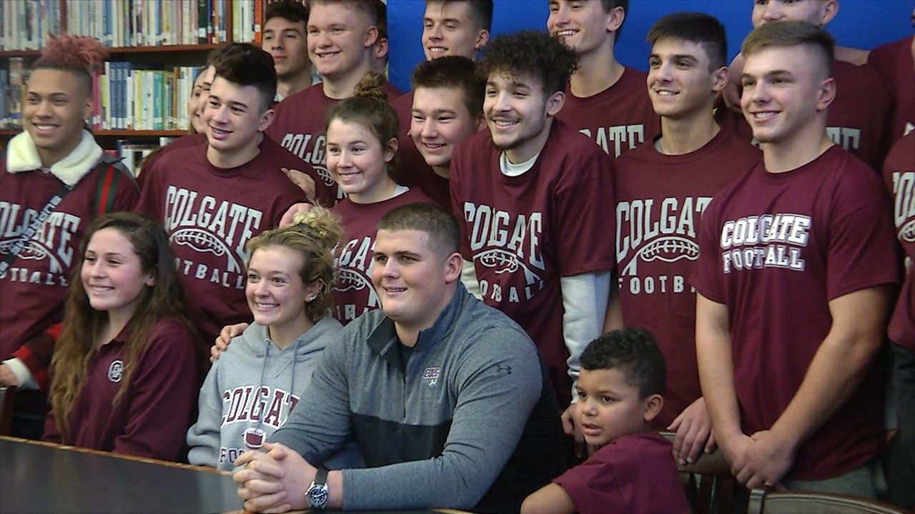 AJ Desantis Signs LOI To Colgate University - WICZ