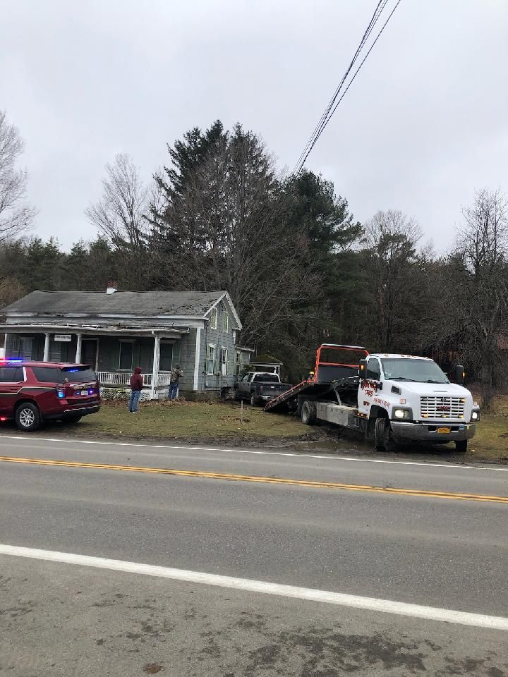 No One Injured After Truck Hits House - WICZ