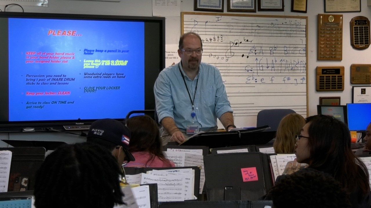 Teacher of the Week: Joel Smales - WICZ