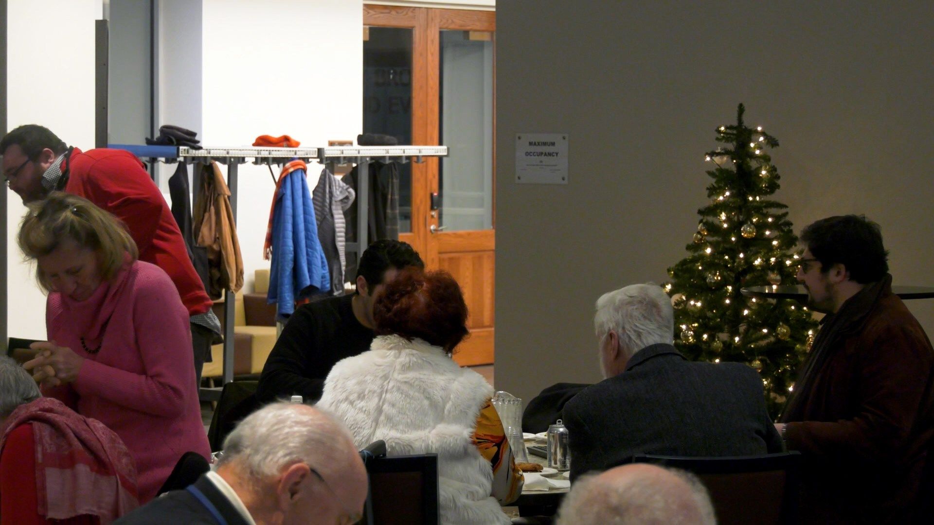 Binghamton Rotary Hosts "Stationed At Home" Filmmaker - WICZ