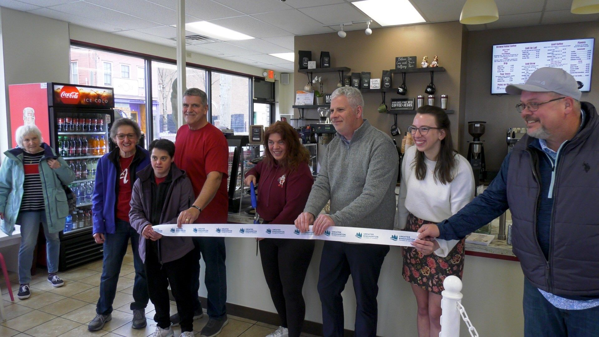 Sweet Treats Cafe Holds its Grand Opening - WICZ